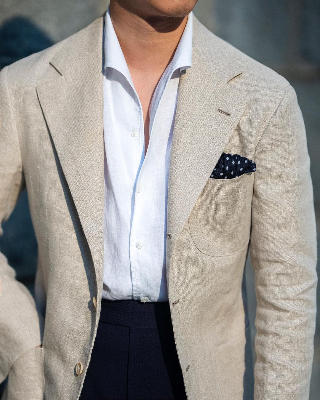 Comment porter une cravate avec style à un mariage: les règles de base ...