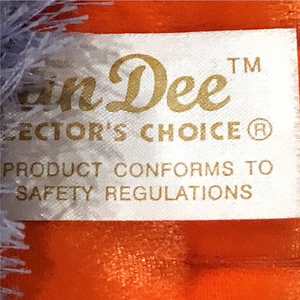 DanDee Singing Hand Puppet | Collectibles And More In-Store