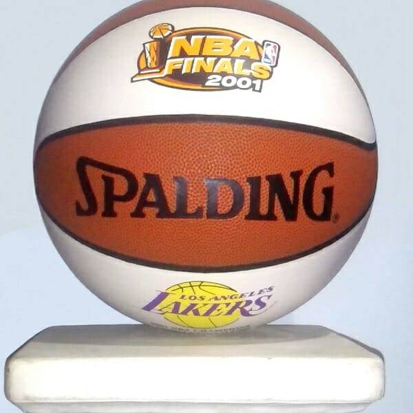 Lakers Win 2001 Basketball | Collectibles And More In-Store