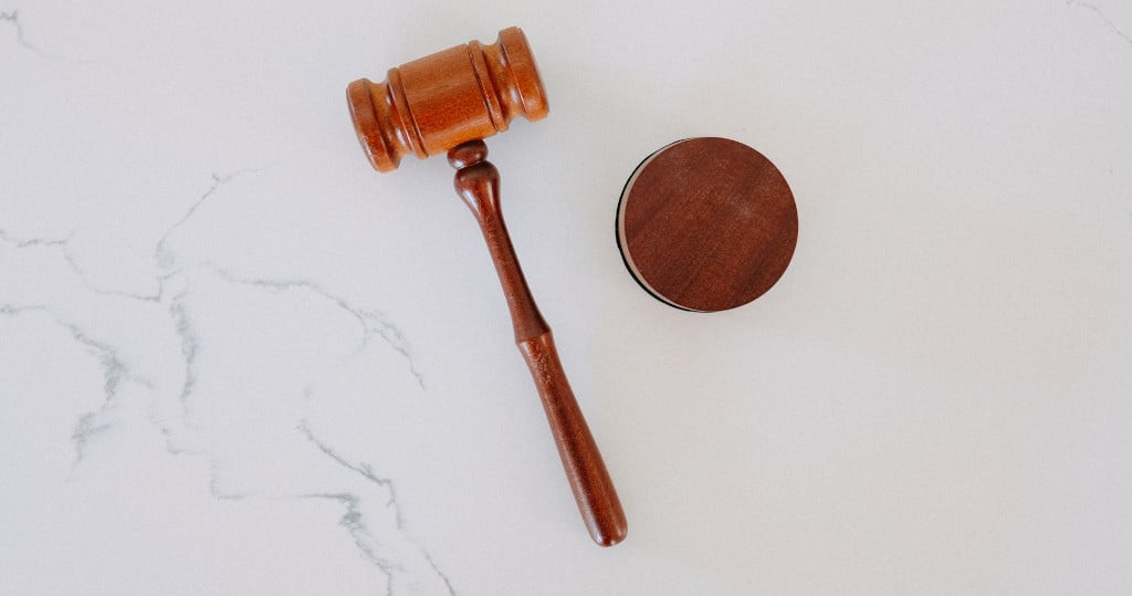 What Is a Jury Trial and How Does the Jury System Work?