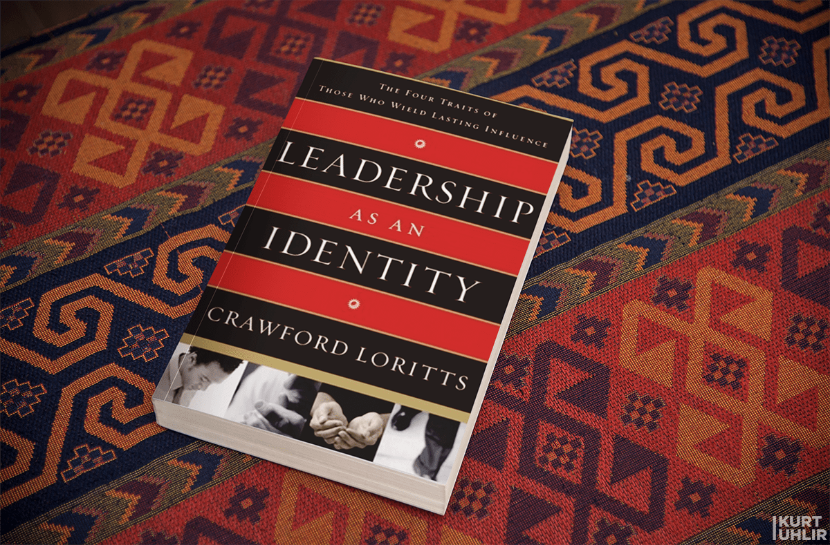 The 16 Top Servant Leadership Books for High-Growth Leaders