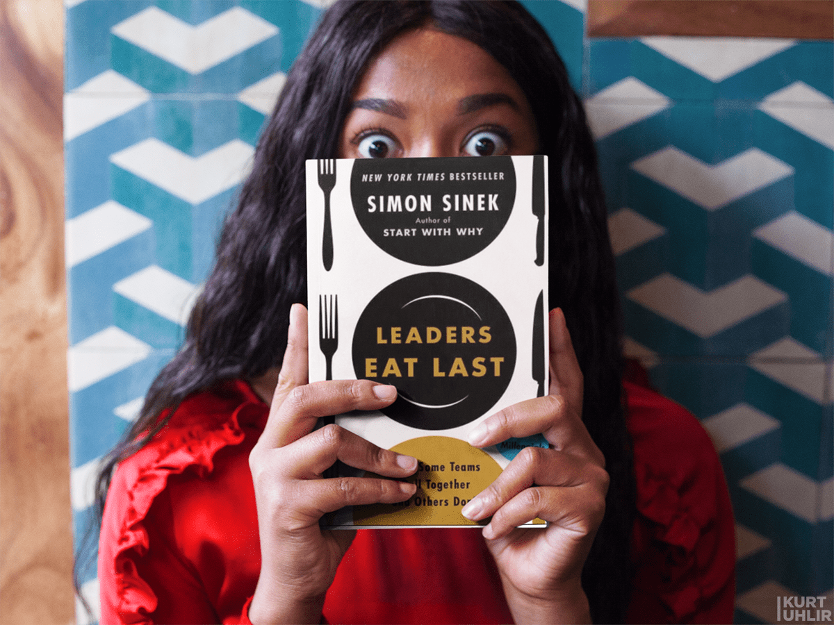 The 16 Top Servant Leadership Books for High-Growth Leaders