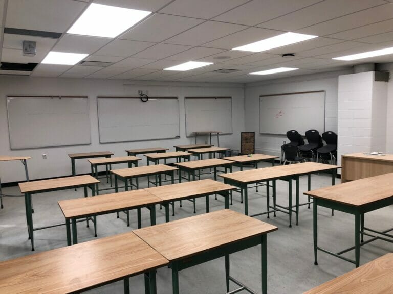 George McDougall High School Modernization – LEAR Construction