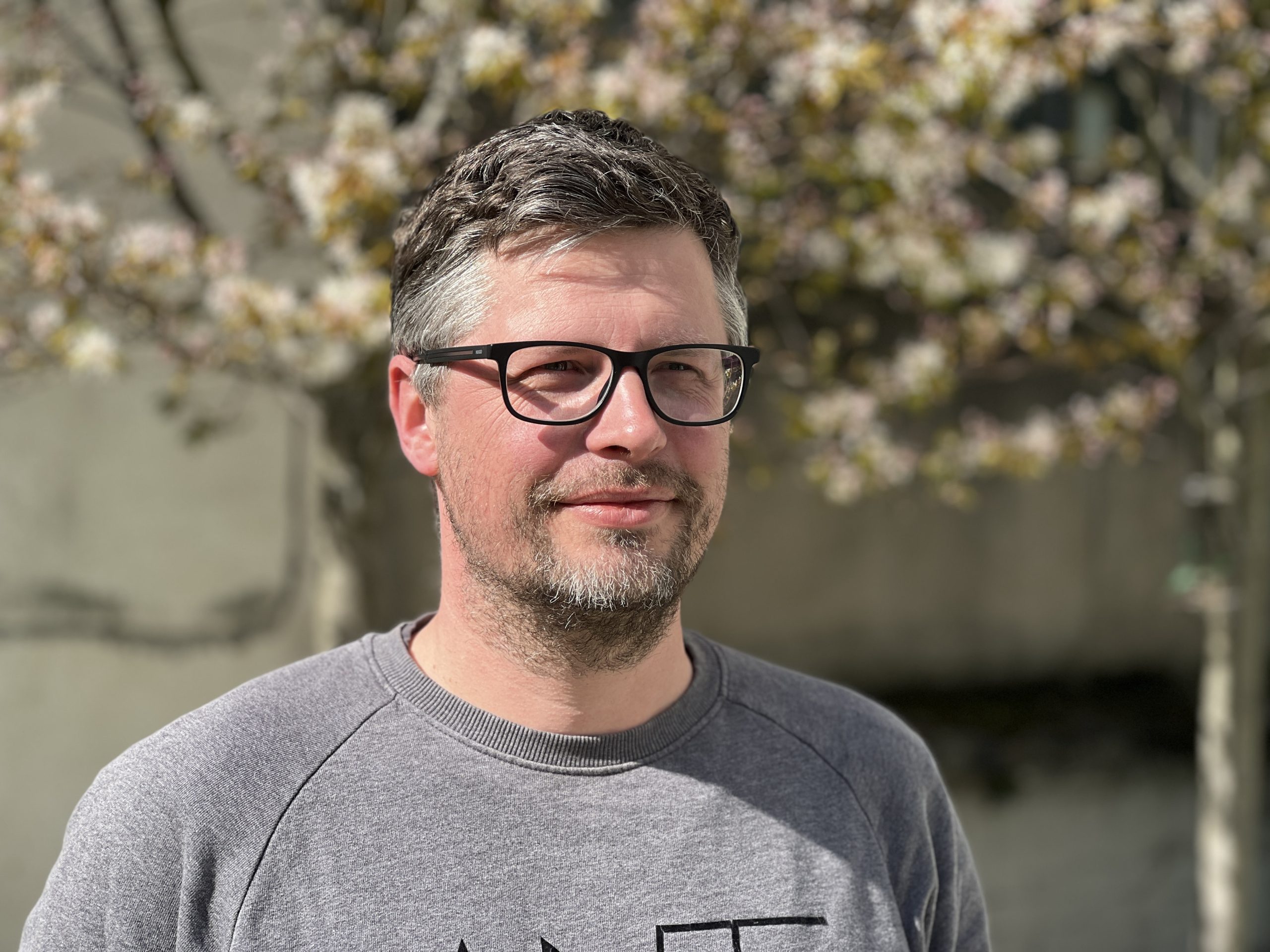 About Manual.to - Your Digital Work Instruction Partner