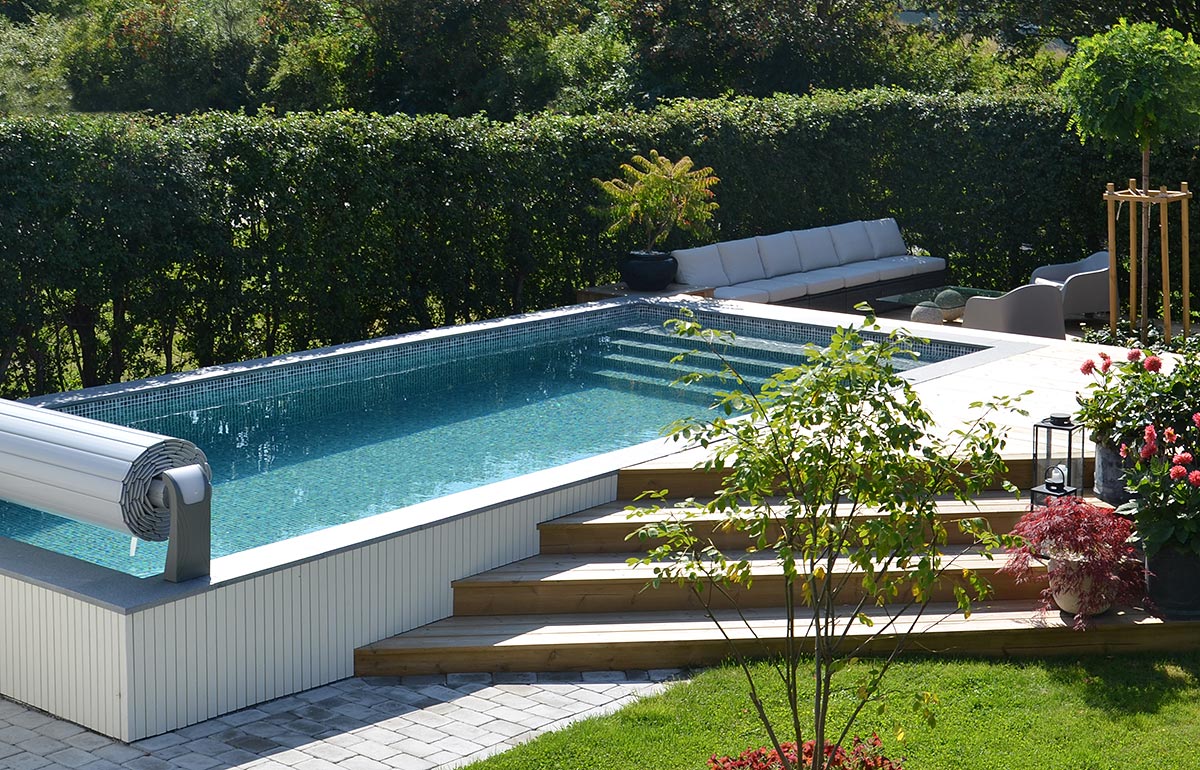 Pool ovan mark / Ovanmarkspool billigare än att gräva ned poolen