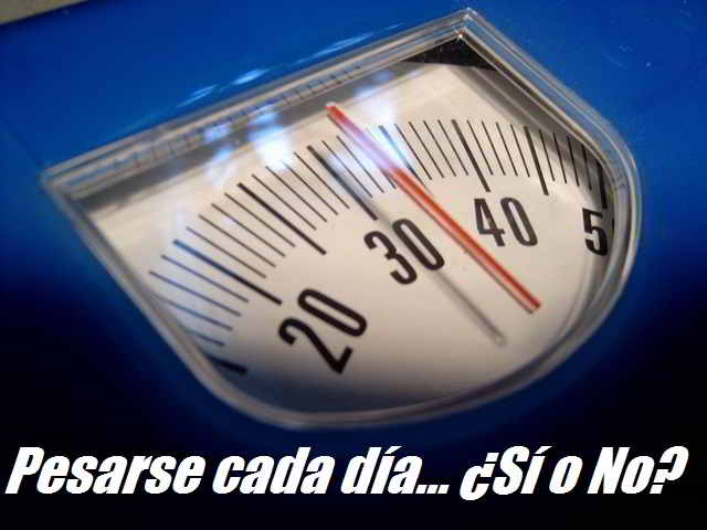 Pesarse cada día o una vez a la semana. Qué es mejor