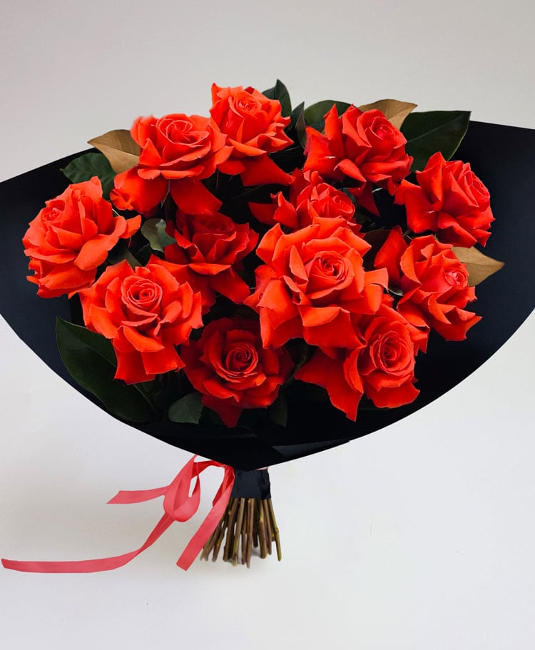 Order Premium Romance – Dozen Roses Online | Flower Bouquet Perth