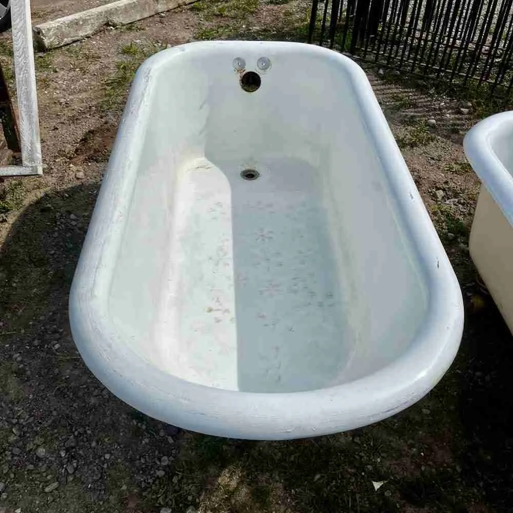 Antique Clawfoot Tub - 5 foot - Historic House Salvage