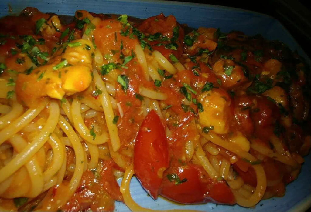 Spaghetti al baccalà, Buonissimi con il segreto della nonna napoletana ...