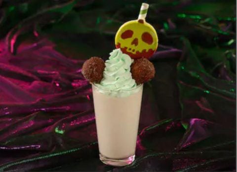 Magic Kingdom Halloween Treats: Shakes, Cakes, And Hocus Pocus - WDW ...