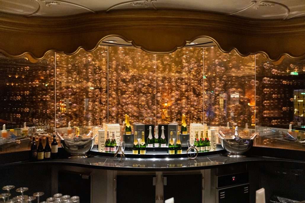 Restaurants on the Disney Fantasy: A Complete Guide