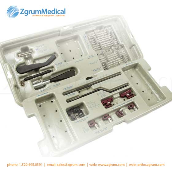 Smith & Nephew Richards Distal Radius System - 7103 - 3030 - Zgrum Medical